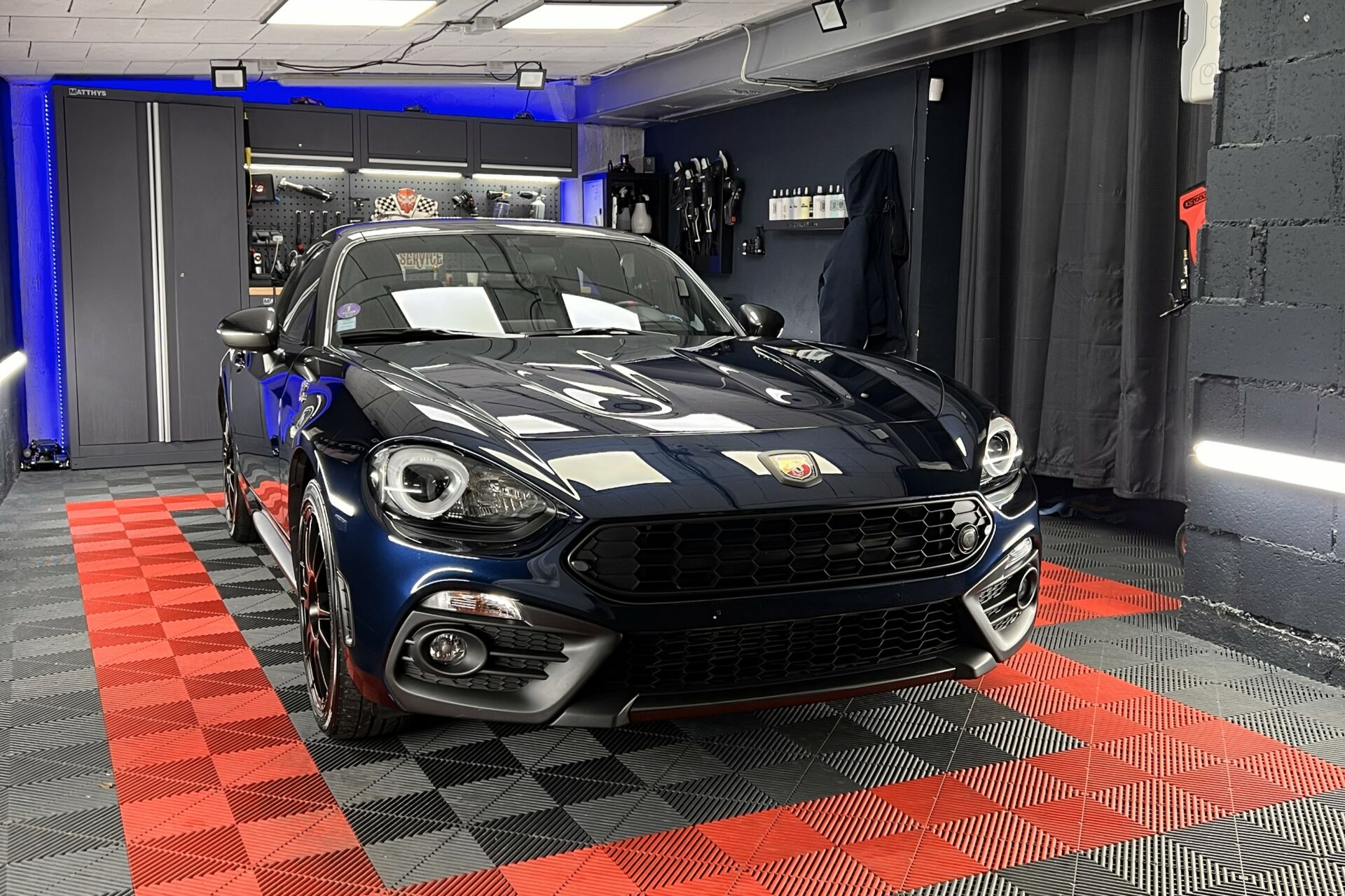 Préparation esthétique complète et traitement céramique Titan Coatings ...